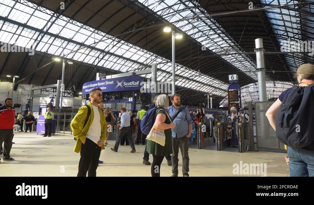 Crowd of Commuters Inside British Railway Station - Queen Street in ...