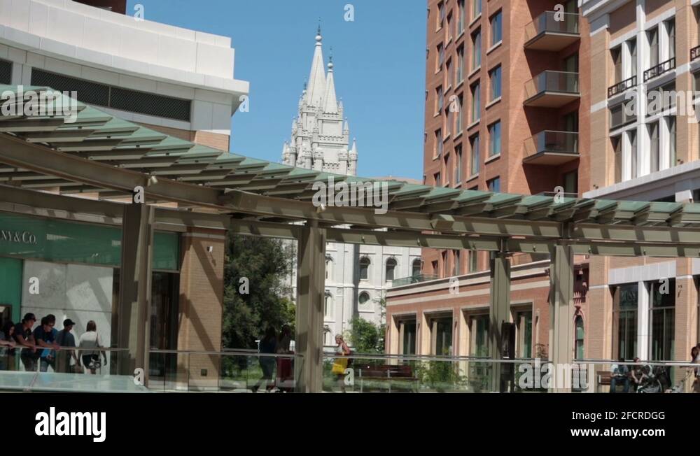 Temple mall Stock Videos & Footage - HD and 4K Video Clips - Alamy