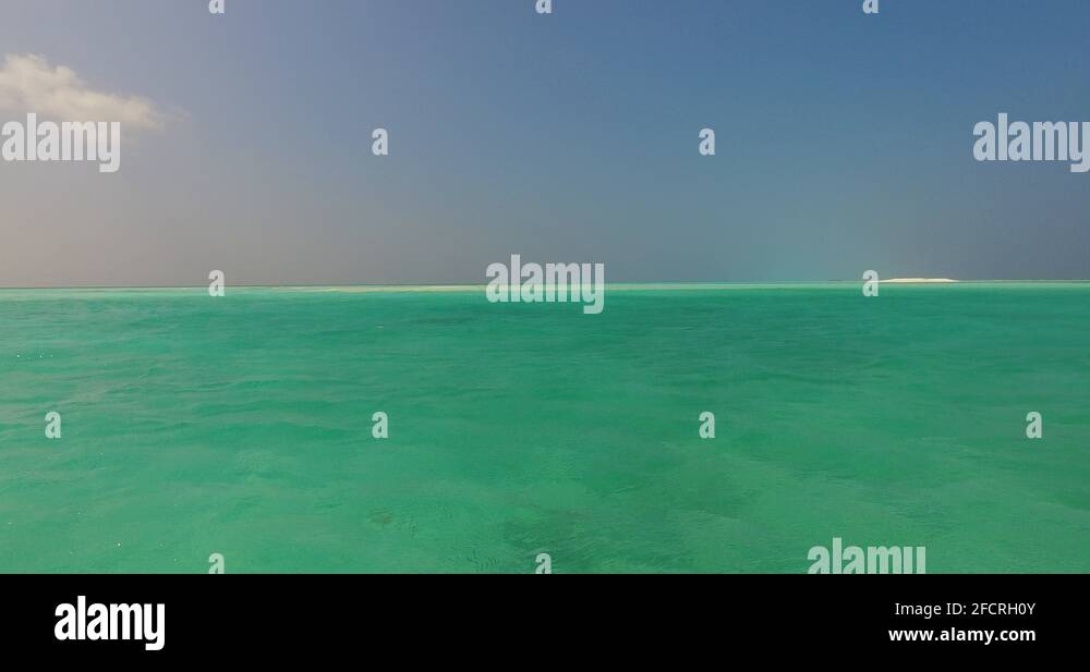 Horizontally divided Stock Videos & Footage - HD and 4K Video Clips - Alamy