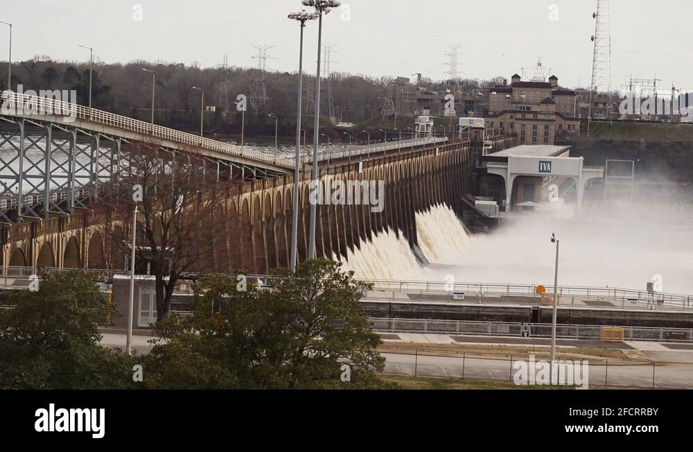 Dam overflowing Stock Videos & Footage - HD and 4K Video Clips - Alamy