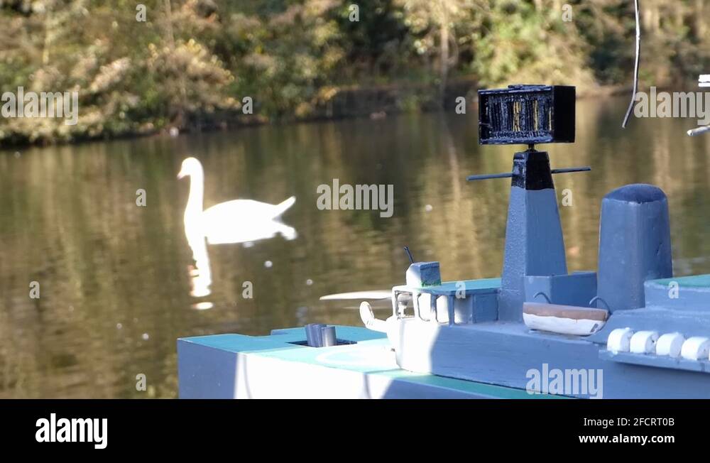 Remote control boat Stock Videos & Footage - HD and 4K Video Clips - Alamy