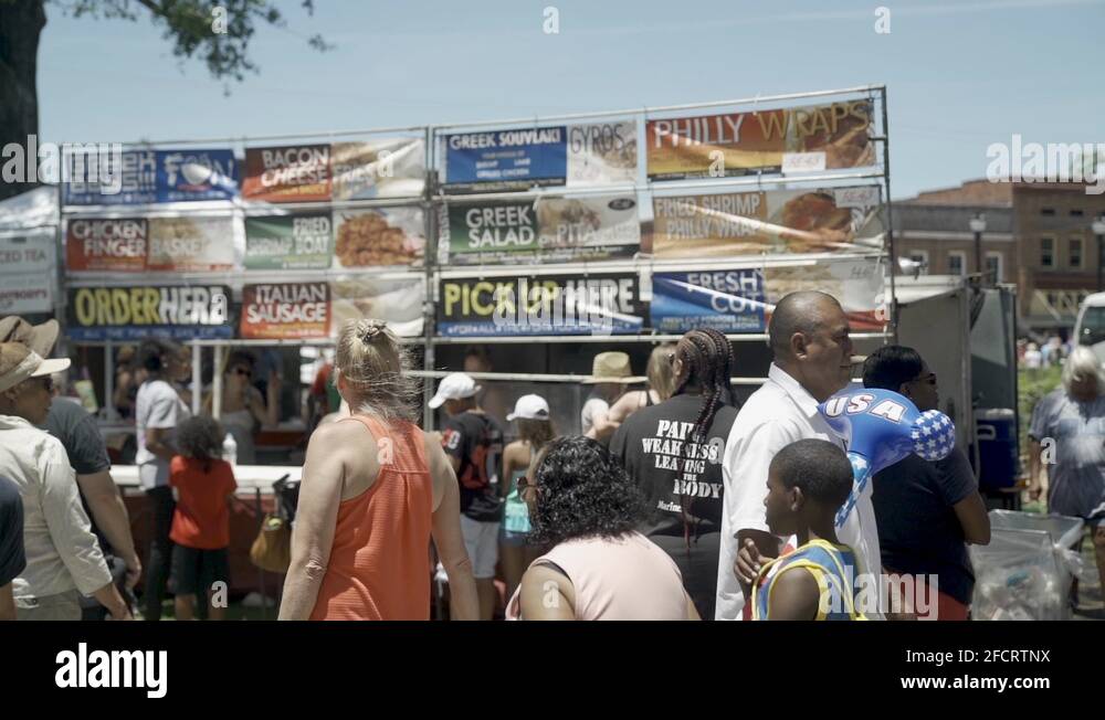 Family food festival Stock Videos & Footage - HD and 4K Video Clips - Alamy