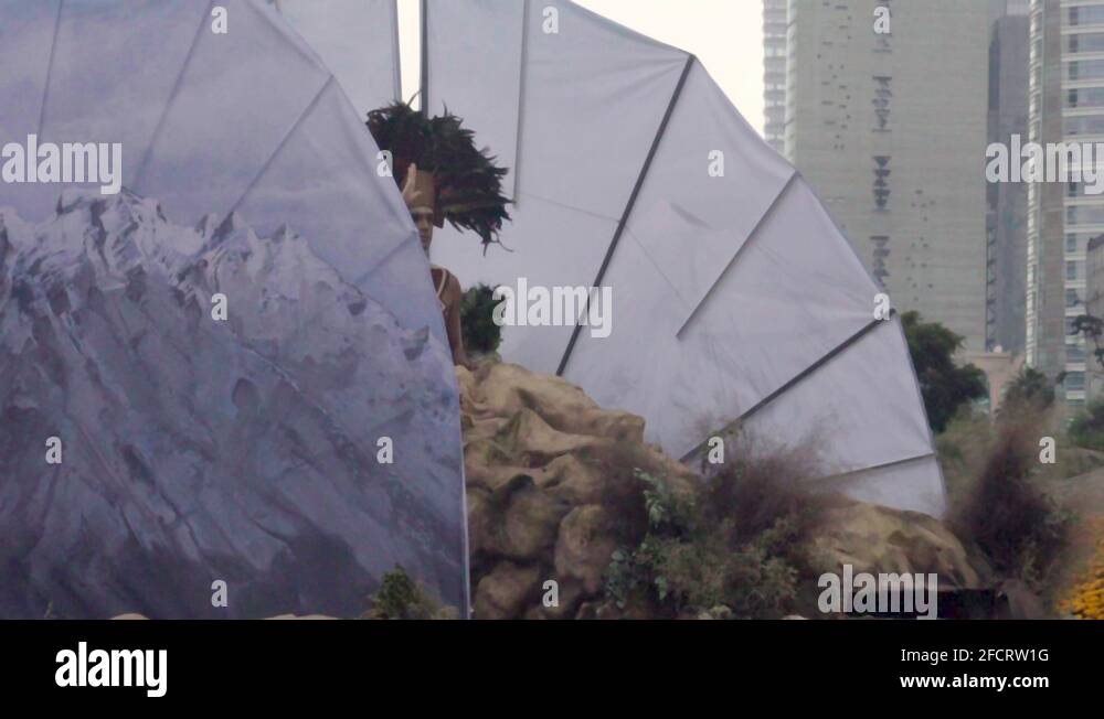 Float parade mexico Stock Videos & Footage - HD and 4K Video Clips - Alamy