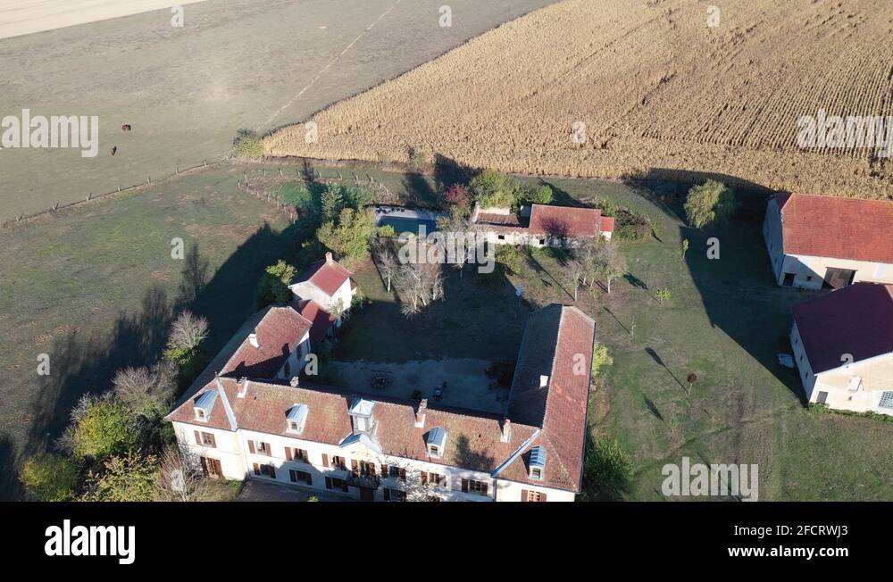 Big estate house Stock Videos & Footage - HD and 4K Video Clips - Alamy