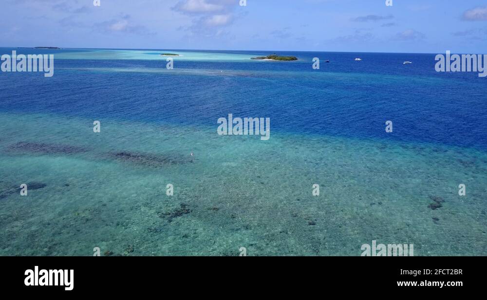 Atolls lagoon Stock Videos & Footage - HD and 4K Video Clips - Alamy