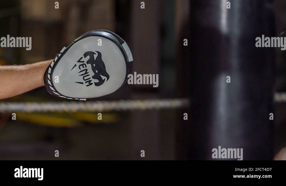 Target coach Stock Videos & Footage - HD and 4K Video Clips - Alamy