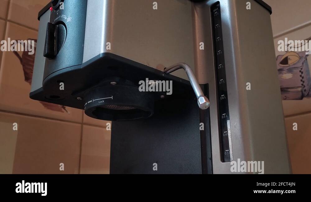 Machine human Stock Videos & Footage - HD and 4K Video Clips - Alamy