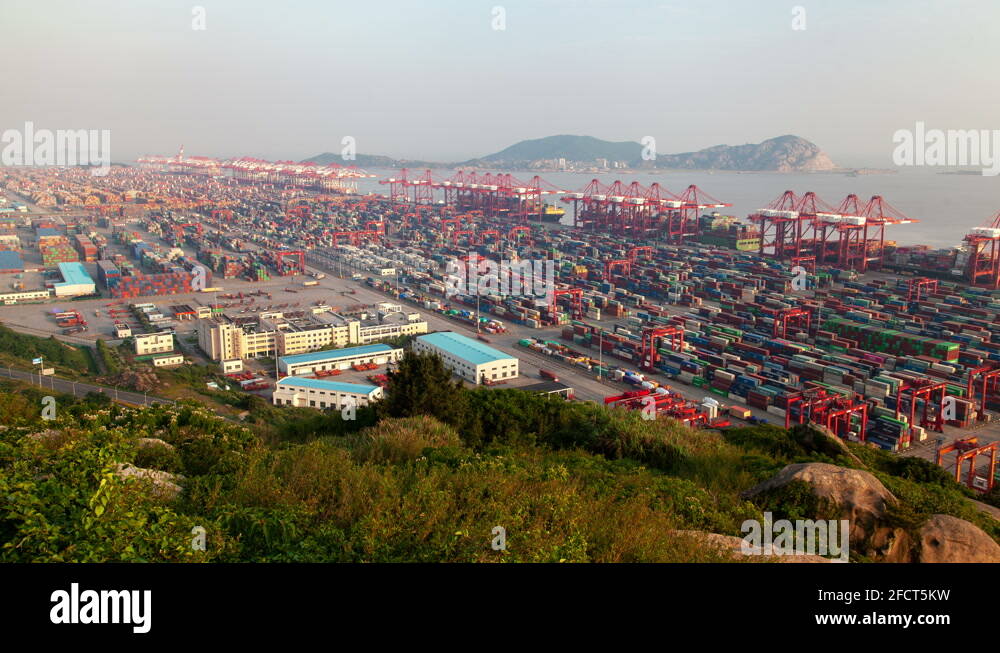 Shanghai container terminal Stock Videos & Footage - HD and 4K Video ...