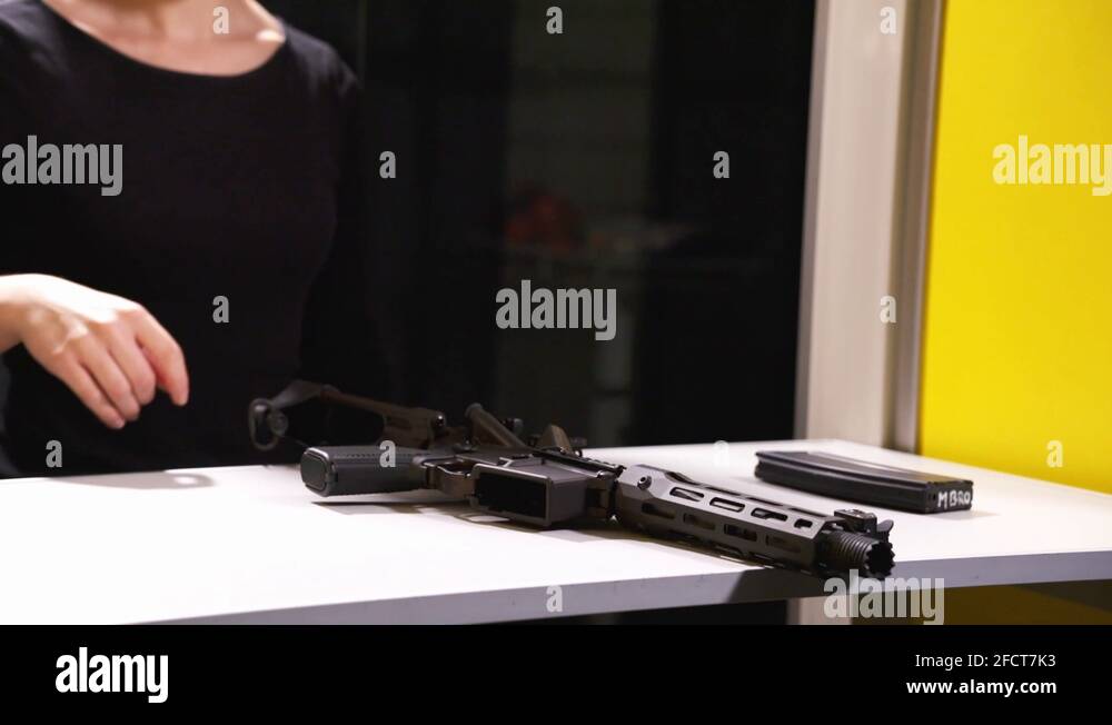 Submachine gun Stock Videos & Footage - HD and 4K Video Clips - Alamy