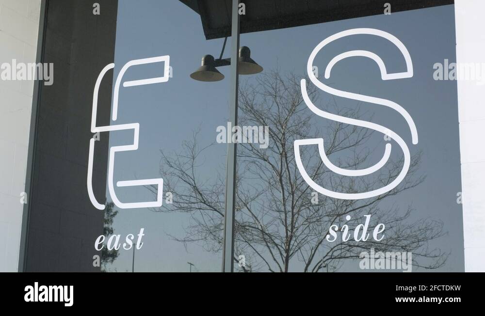 Window sign Stock Videos & Footage - HD and 4K Video Clips - Alamy