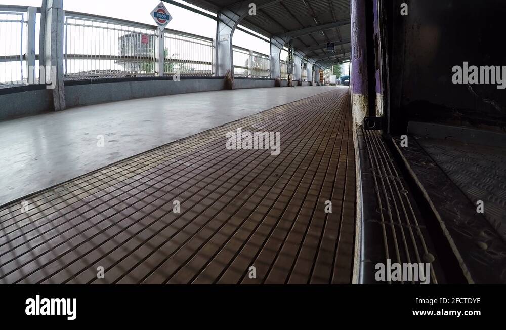 Stepping off train Stock Videos & Footage - HD and 4K Video Clips - Alamy