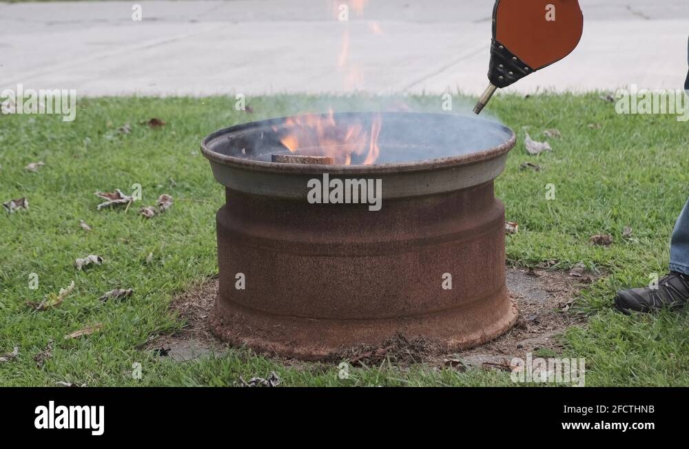 Smoke blower Stock Videos & Footage - HD and 4K Video Clips - Alamy