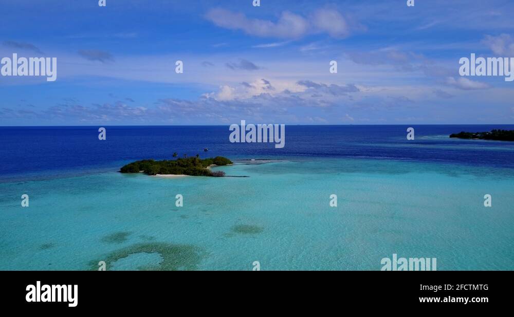 Blue sea barbados Stock Videos & Footage - HD and 4K Video Clips - Alamy