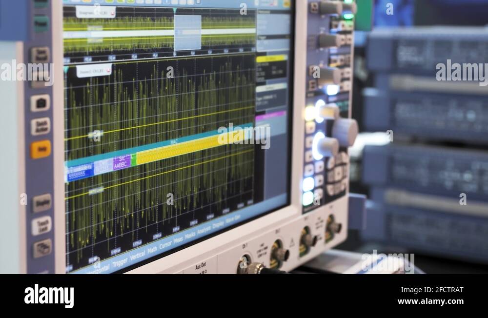 Oscilloscope waveform display Stock Videos & Footage - HD and 4K Video ...