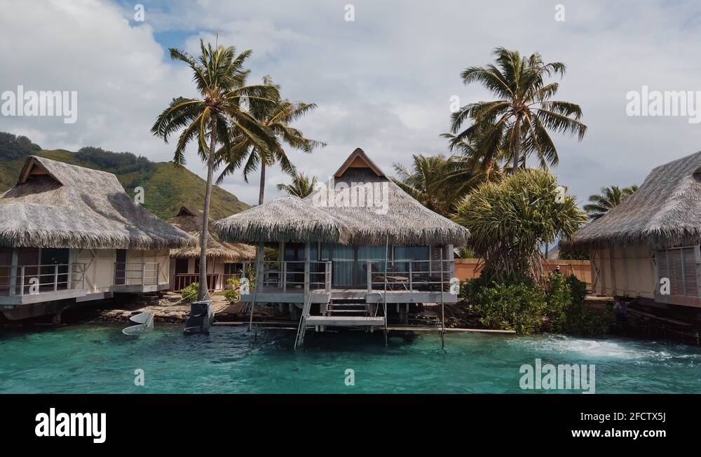 Bungalows on stilts Stock Videos & Footage - HD and 4K Video Clips - Alamy