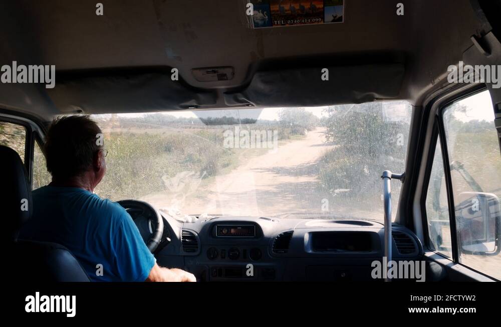 Bus on sand Stock Videos & Footage - HD and 4K Video Clips - Alamy