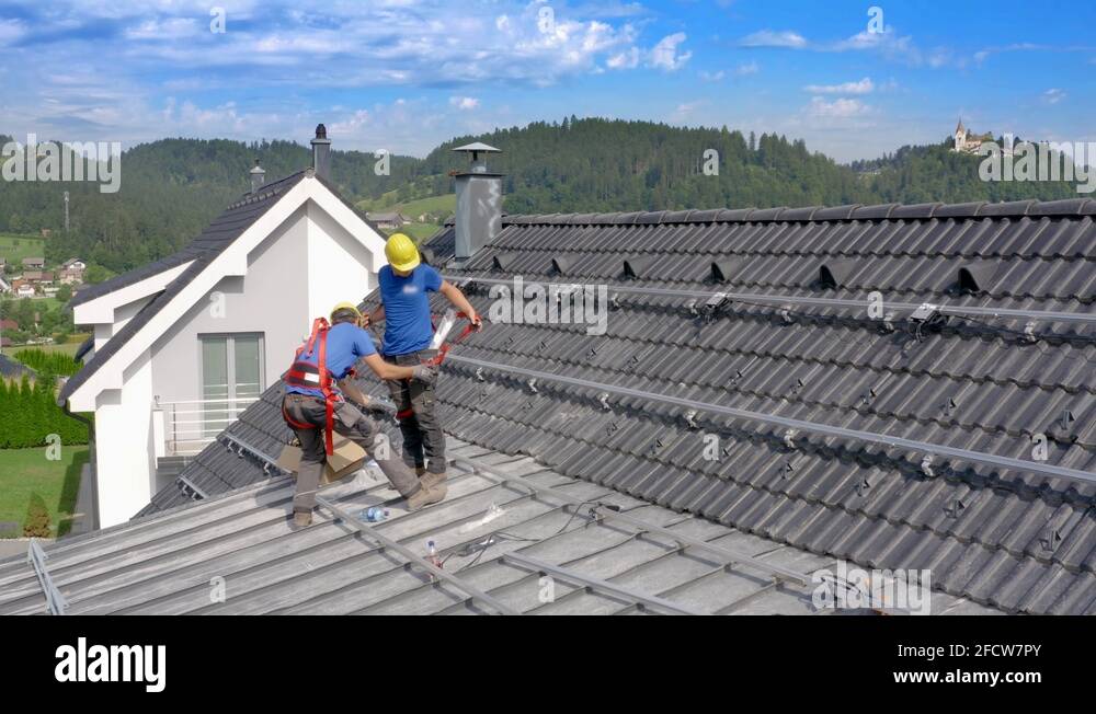 Worker roof safety Stock Videos & Footage - HD and 4K Video Clips - Alamy