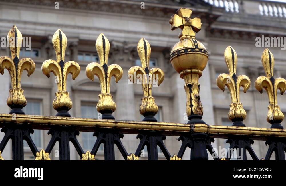 Buckingham palace gate detail Stock Videos & Footage - HD and 4K Video ...