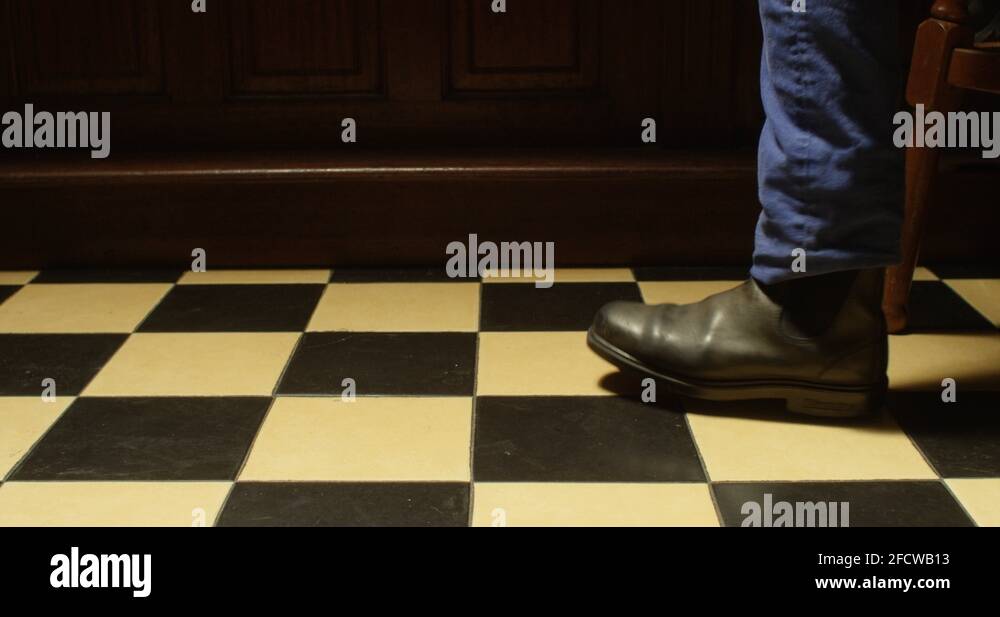 Man foot crush Stock Videos & Footage - HD and 4K Video Clips - Alamy