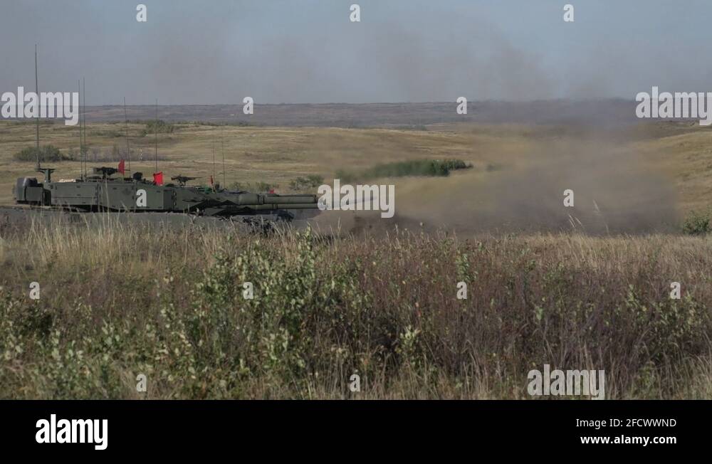 German leopard 2a4 main battle tank Stock Videos & Footage - HD and 4K ...