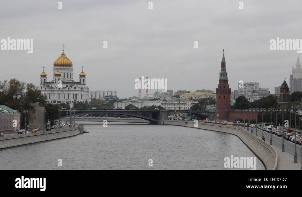 Moscow embankment Stock Videos & Footage - HD and 4K Video Clips - Alamy