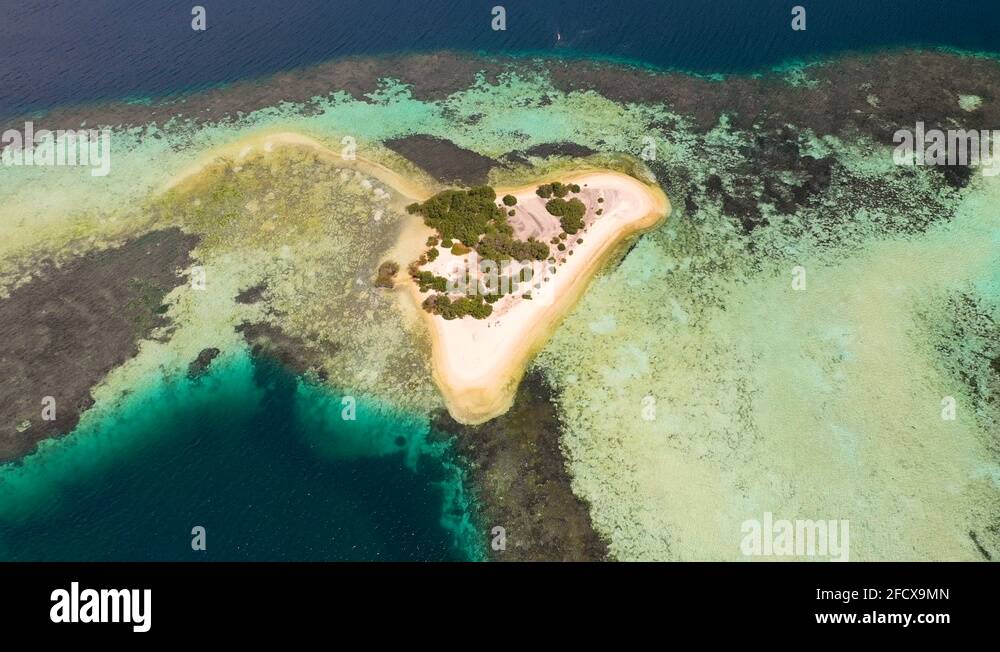 Island formation Stock Videos & Footage - HD and 4K Video Clips - Alamy