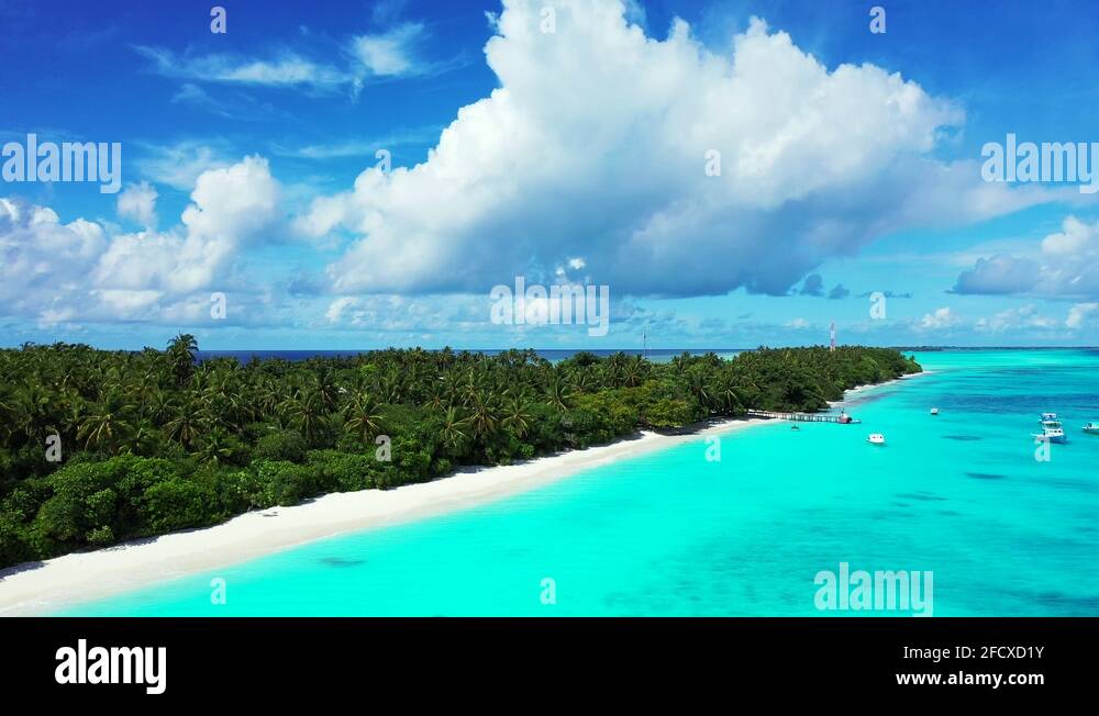 Static big clouds Stock Videos & Footage - HD and 4K Video Clips - Alamy