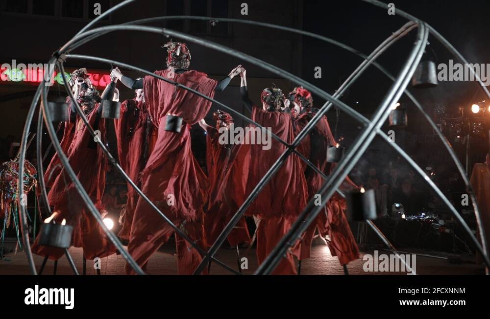 Entertainer costumes Stock Videos & Footage - HD and 4K Video Clips - Alamy