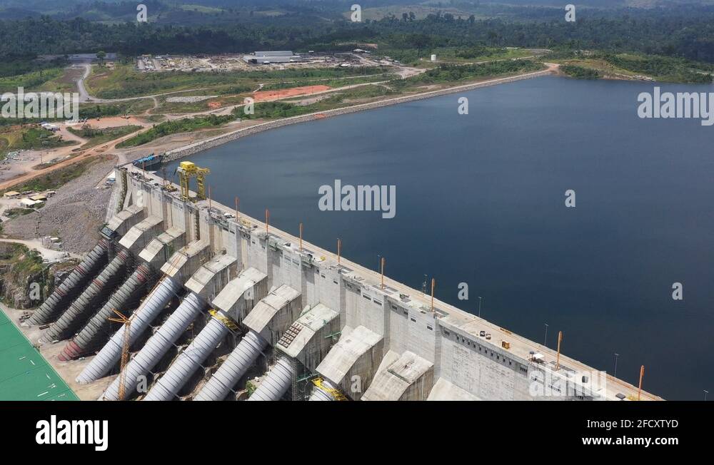 Hydroelectric power dam rainforest Stock Videos & Footage - HD and 4K ...