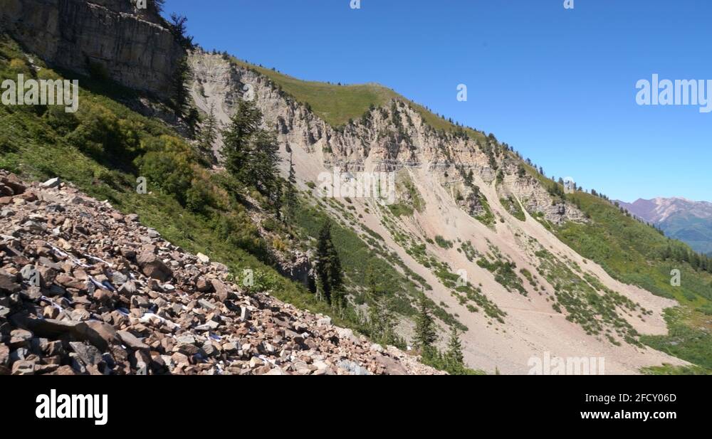 Mount Timpanogos hiking view toward the top pan from left to right ...