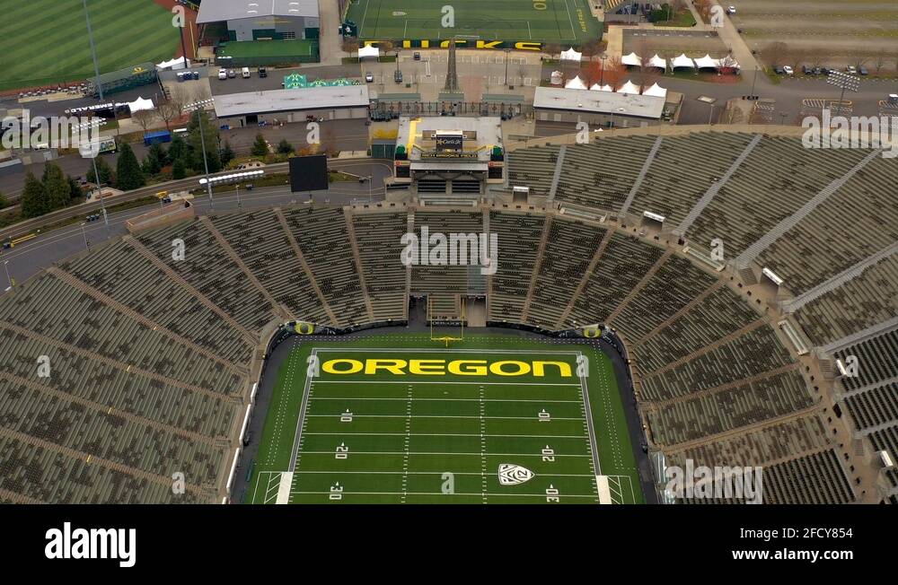 Oregon football stadium Stock Videos & Footage - HD and 4K Video Clips ...
