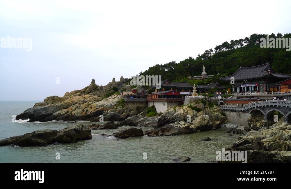 Statue dragon haedong yonggungsa temple Stock Videos & Footage - HD and ...