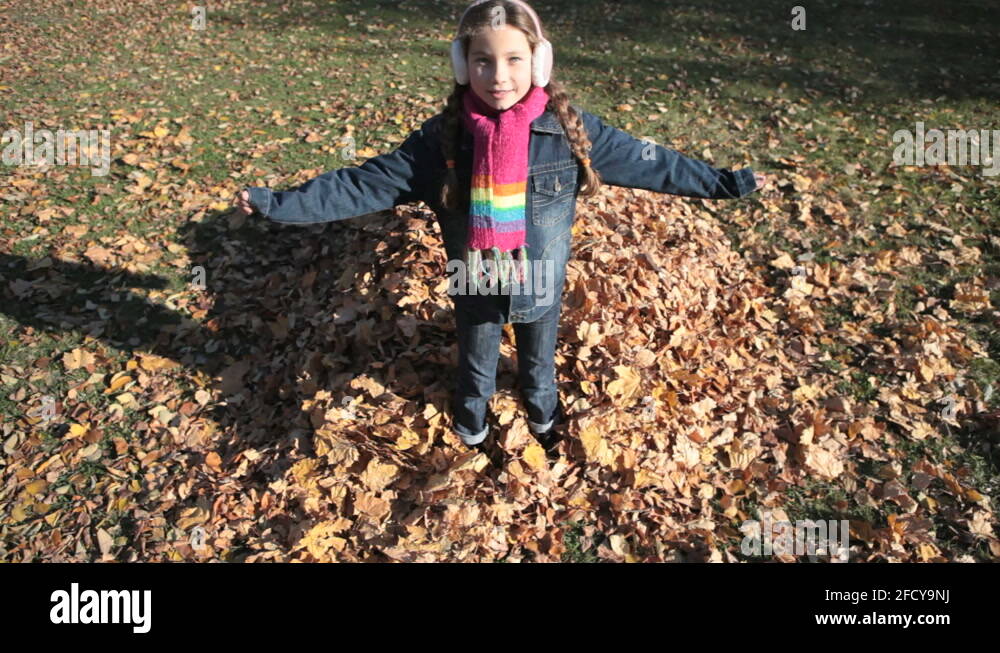 Soft landing Stock Videos & Footage - HD and 4K Video Clips - Alamy