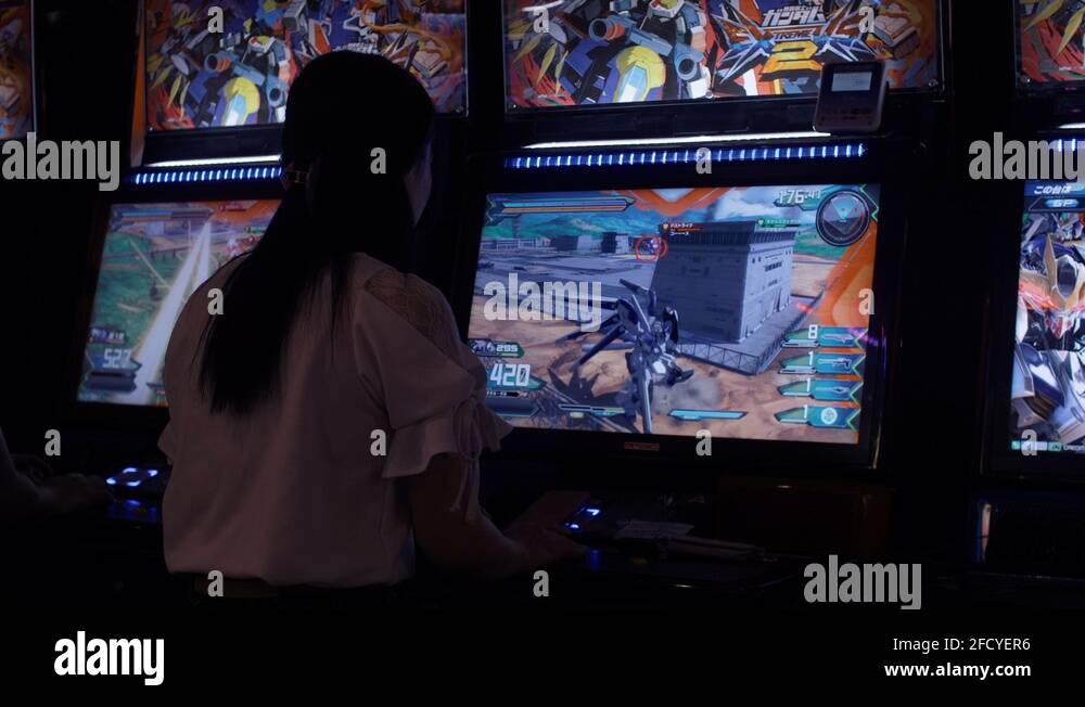 Inside arcade tokyo Stock Videos & Footage - HD and 4K Video Clips - Alamy