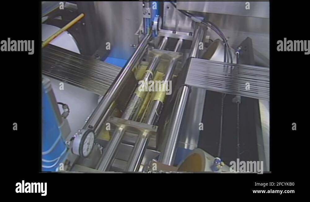 Plane building Stock Videos & Footage - HD and 4K Video Clips - Alamy