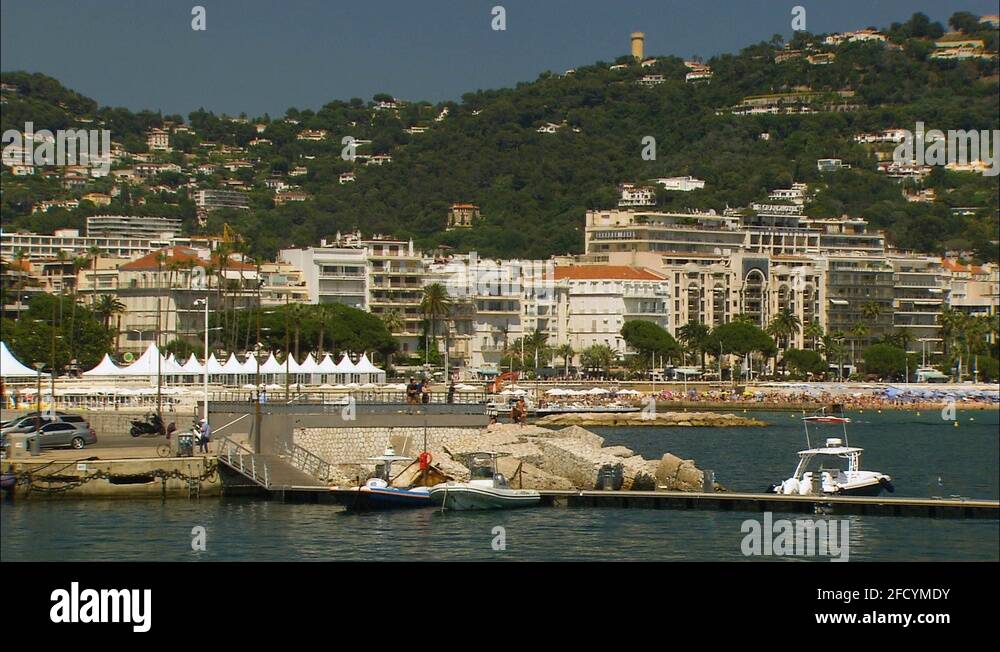 Cannes pier Stock Videos & Footage - HD and 4K Video Clips - Alamy