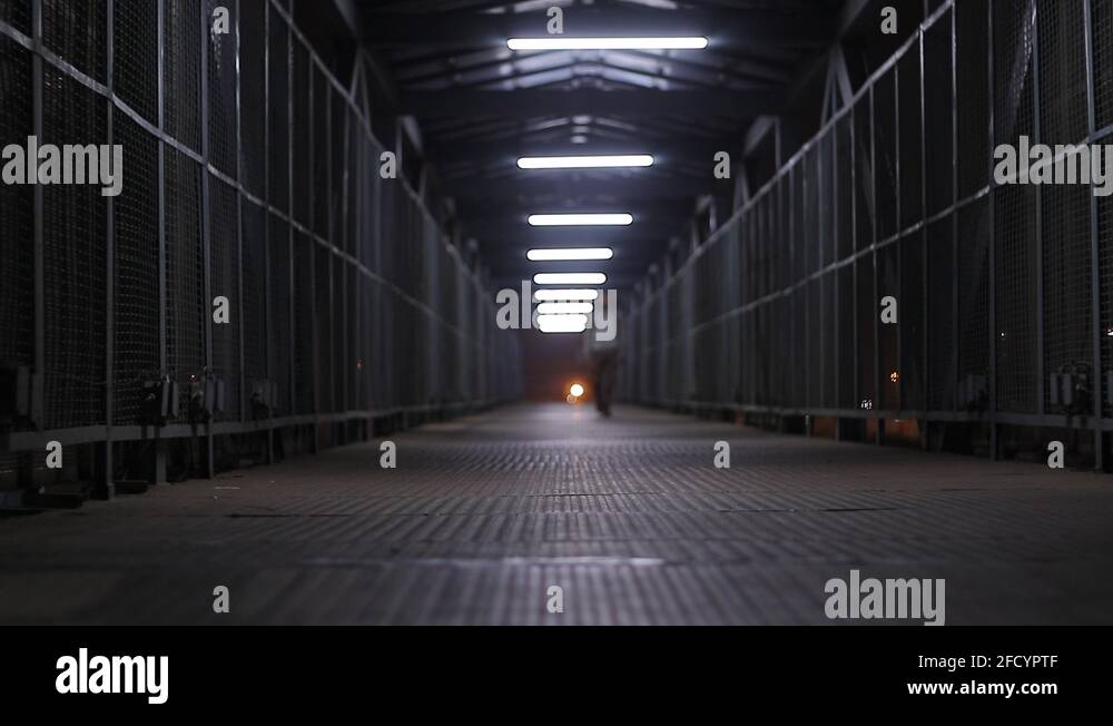 Foot over bridge Stock Videos & Footage - HD and 4K Video Clips - Alamy