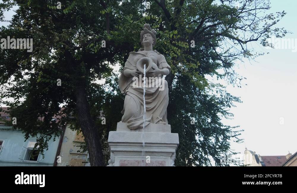 Water nymph statue Stock Videos & Footage - HD and 4K Video Clips - Alamy