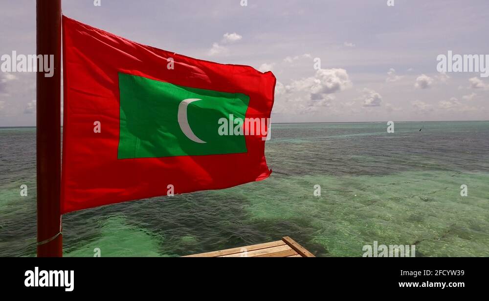 Maldivian flag Stock Videos & Footage - HD and 4K Video Clips - Alamy