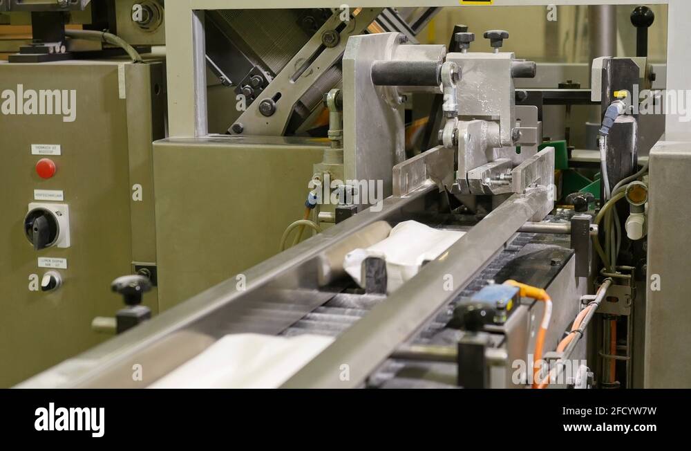 Bonbons chocolate Stock Videos & Footage - HD and 4K Video Clips - Alamy