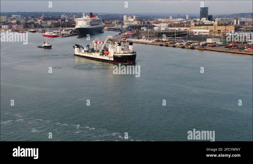 Cable ship Stock Videos & Footage - HD and 4K Video Clips - Alamy