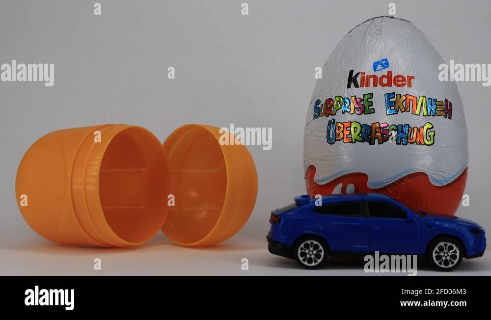 A kinder egg Stock Videos & Footage - HD and 4K Video Clips - Alamy