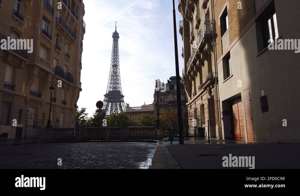 Retro tour paris Stock Videos & Footage - HD and 4K Video Clips - Alamy