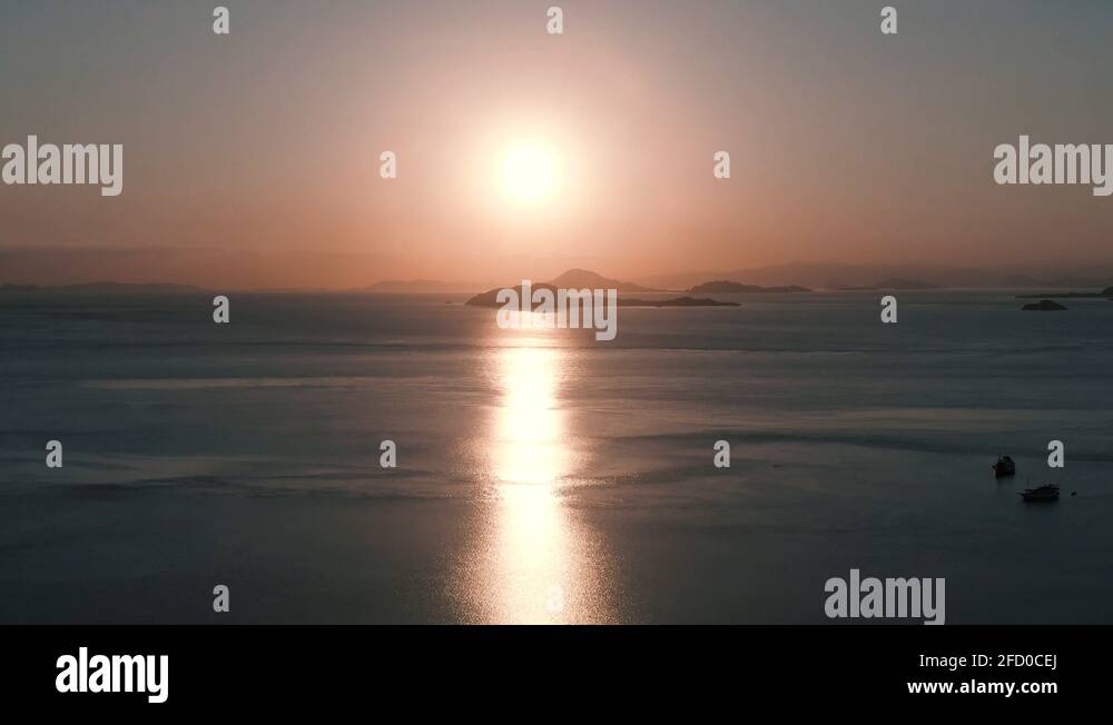 Sinking islands Stock Videos & Footage - HD and 4K Video Clips - Alamy