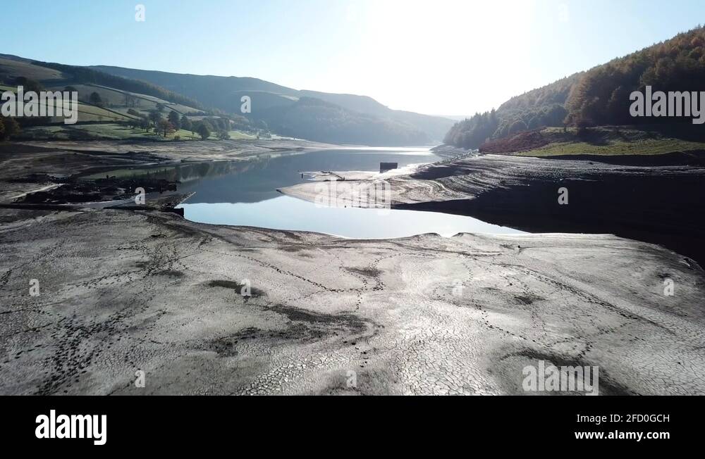 Ladybower reservoir autumn Stock Videos & Footage - HD and 4K Video ...