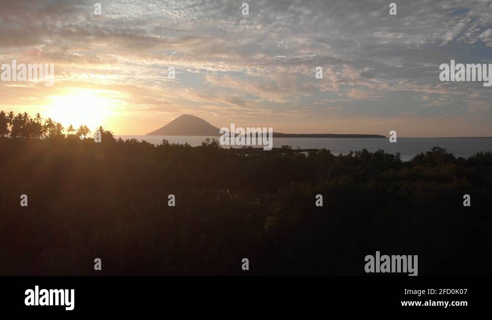 Volcano island ocean Stock Videos & Footage - HD and 4K Video Clips - Alamy