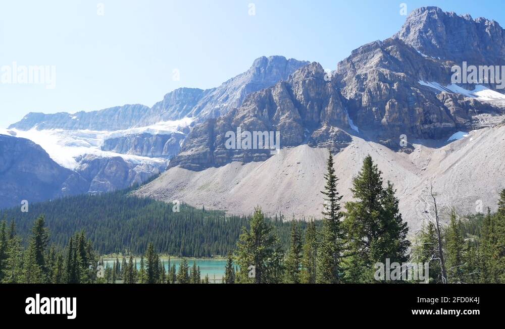 Maligne valley mountain range mountains national park nature Stock ...