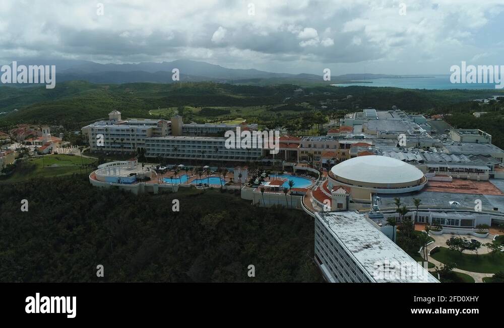 Hillside resort Stock Videos & Footage - HD and 4K Video Clips - Alamy