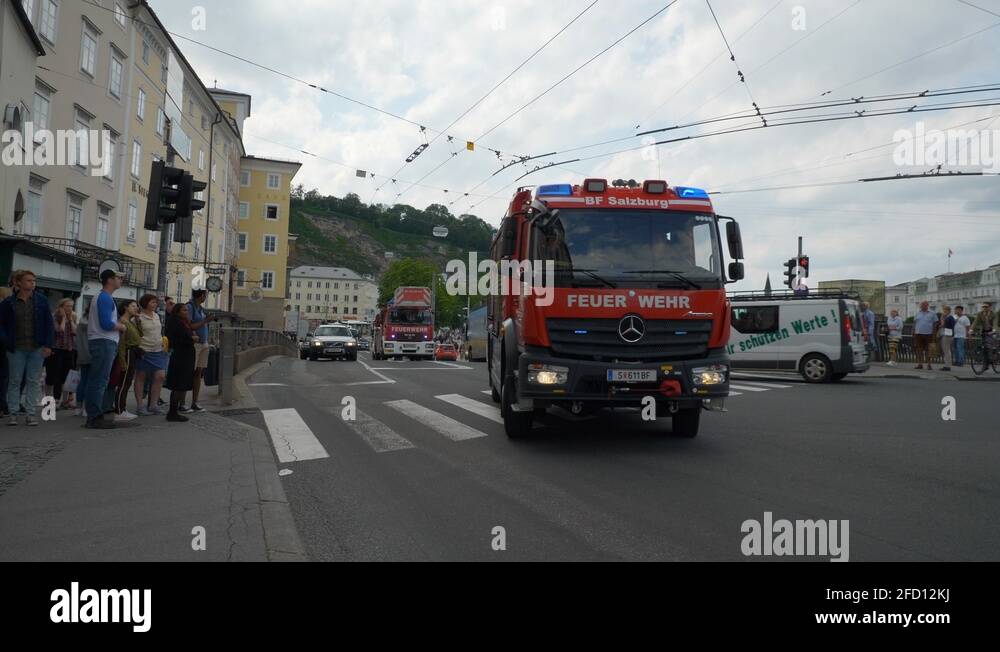 Fire engine traffic Stock Videos & Footage - HD and 4K Video Clips - Alamy