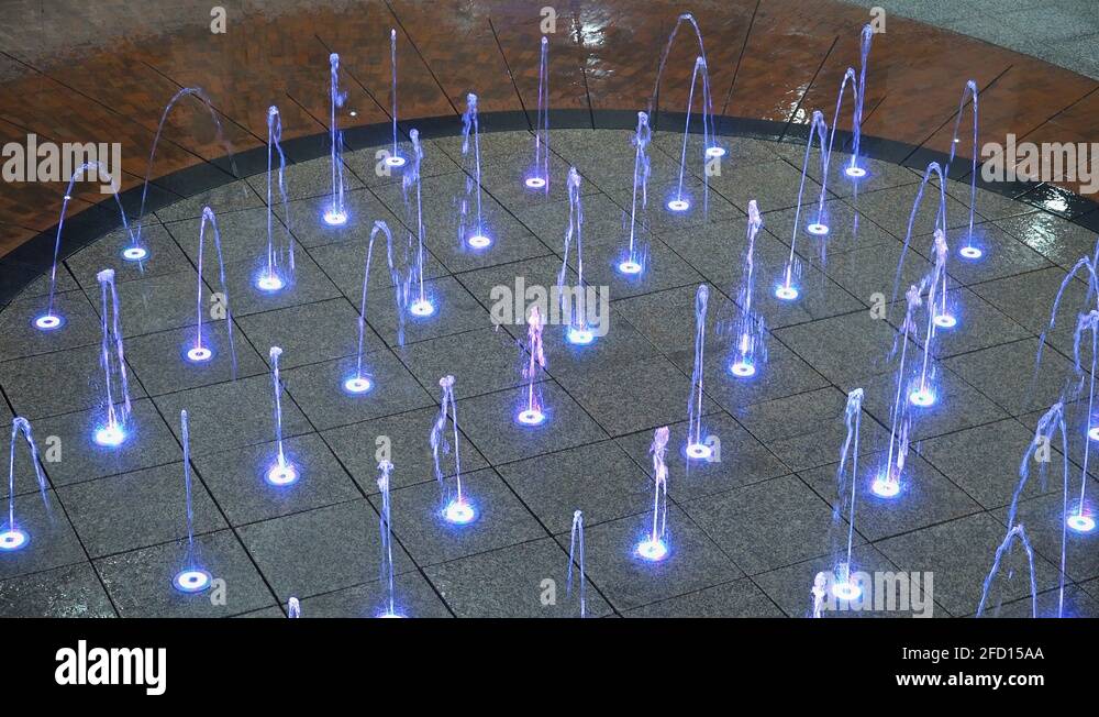 Fountains mall Stock Videos & Footage - HD and 4K Video Clips - Alamy